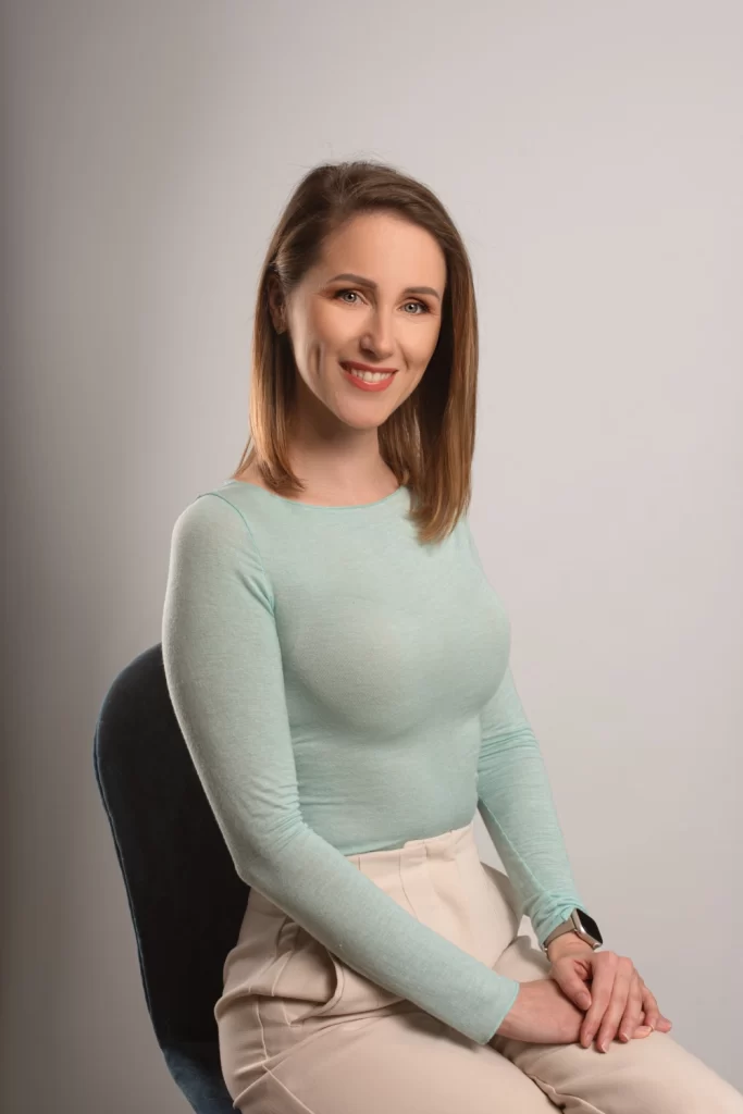 Kapcsolat - StoneConcept